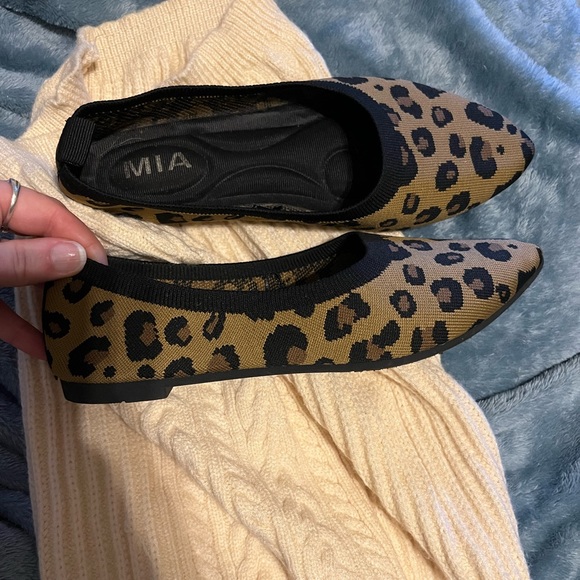 MIA | Shoes | Flats | Poshmark